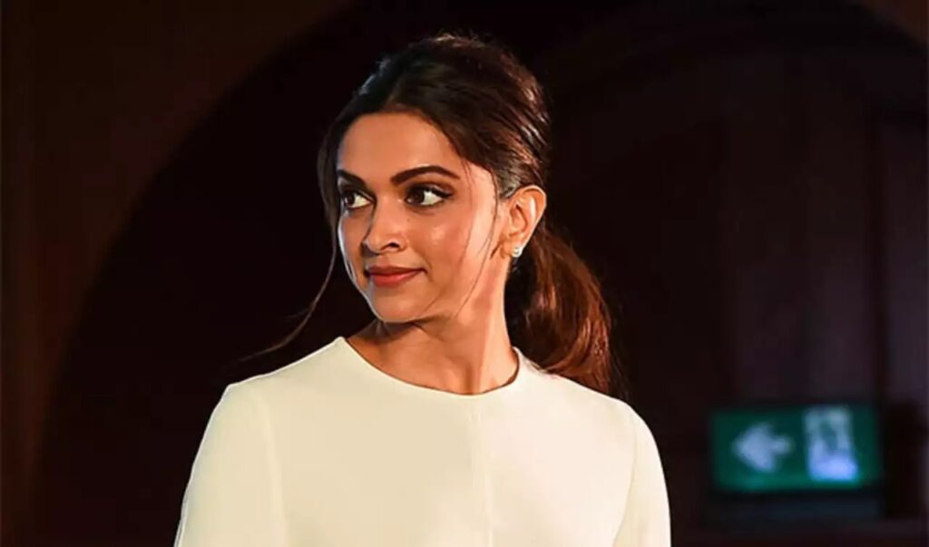 Deepika Padukone चा 'Singham Again'मधील नवा लूक आला समोर - Inside Marathi