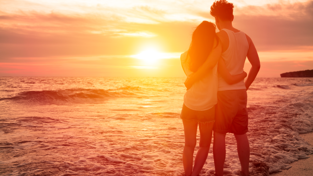 Physical Relation: शारीरिक संबंधांदरम्यान 'या' गोष्टी अजिबात करू नयेत! - Inside Marathi